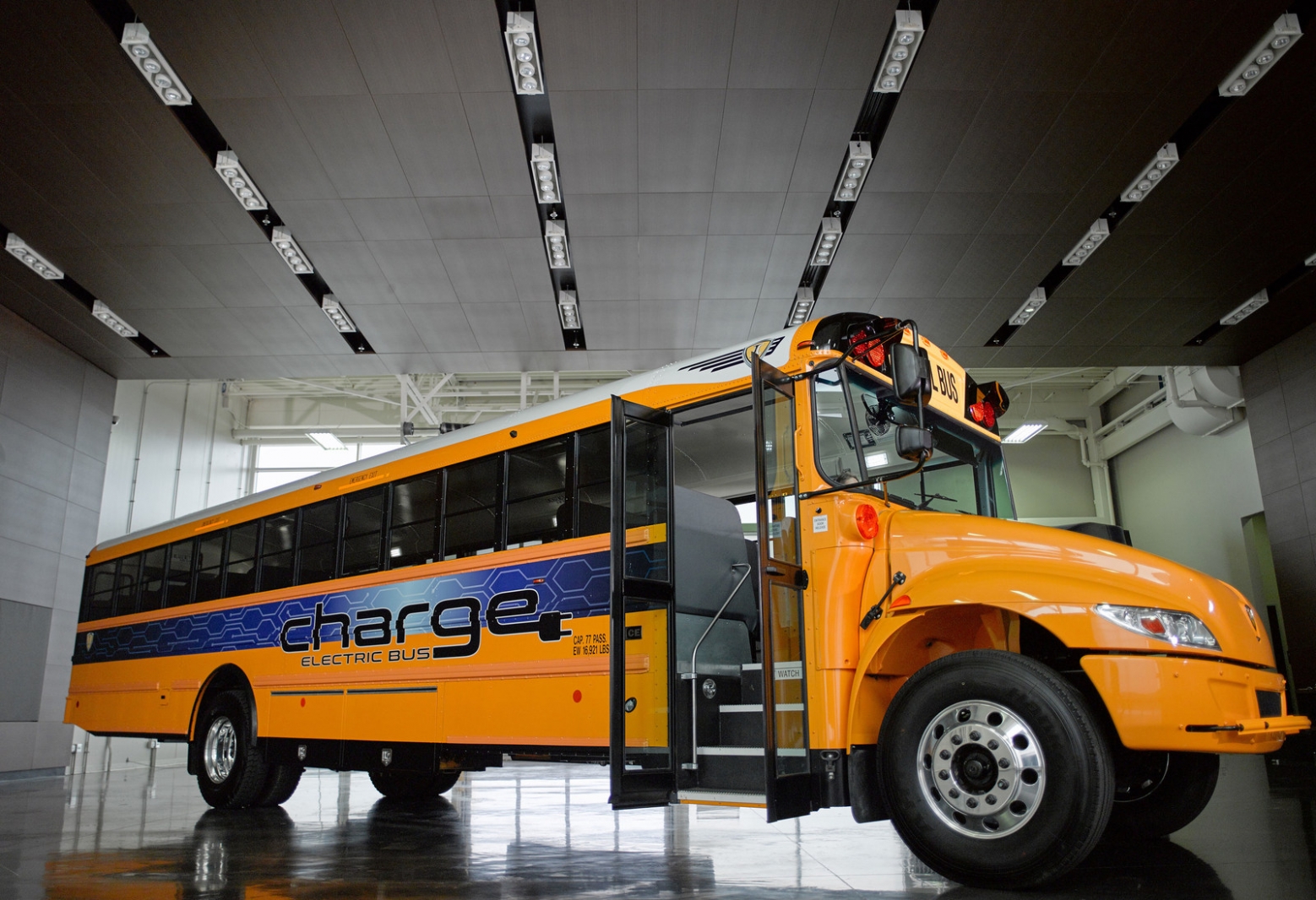 IC Bus Unveils all electric concept school bus: the Charg-E — Leonard ...